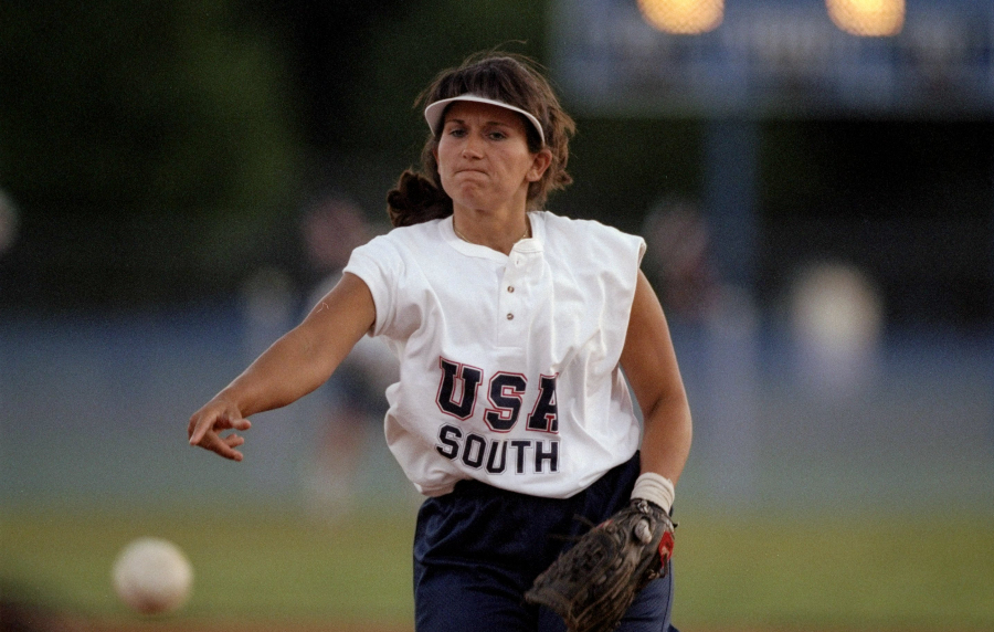 Susie Parra e Debra Hartwig protagoniste alla CON6 2021 - Federazione ...