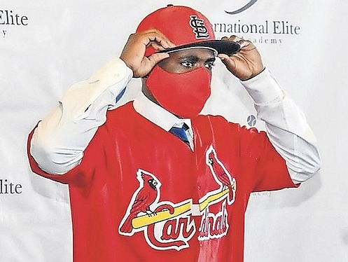 Bahamas 17-year-old Adari Grant signs with MLB's St Louis Cardinals ...
