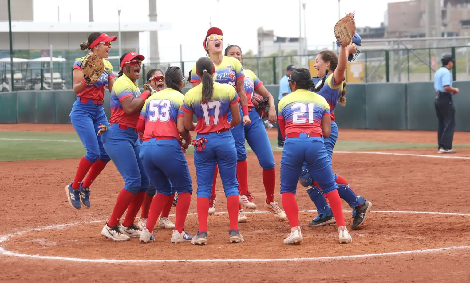 Venezuela go undefeated to win women’s softball gold at Bolivarian ...