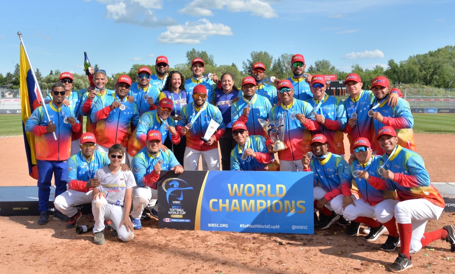 El presidente Maduro felicita a Venezuela por su triunfo en el Mundial de Softbol Masculino ...