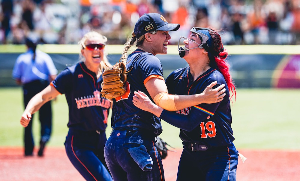Eva Voortman pitches complete game, sends Netherlands to the repechage ...