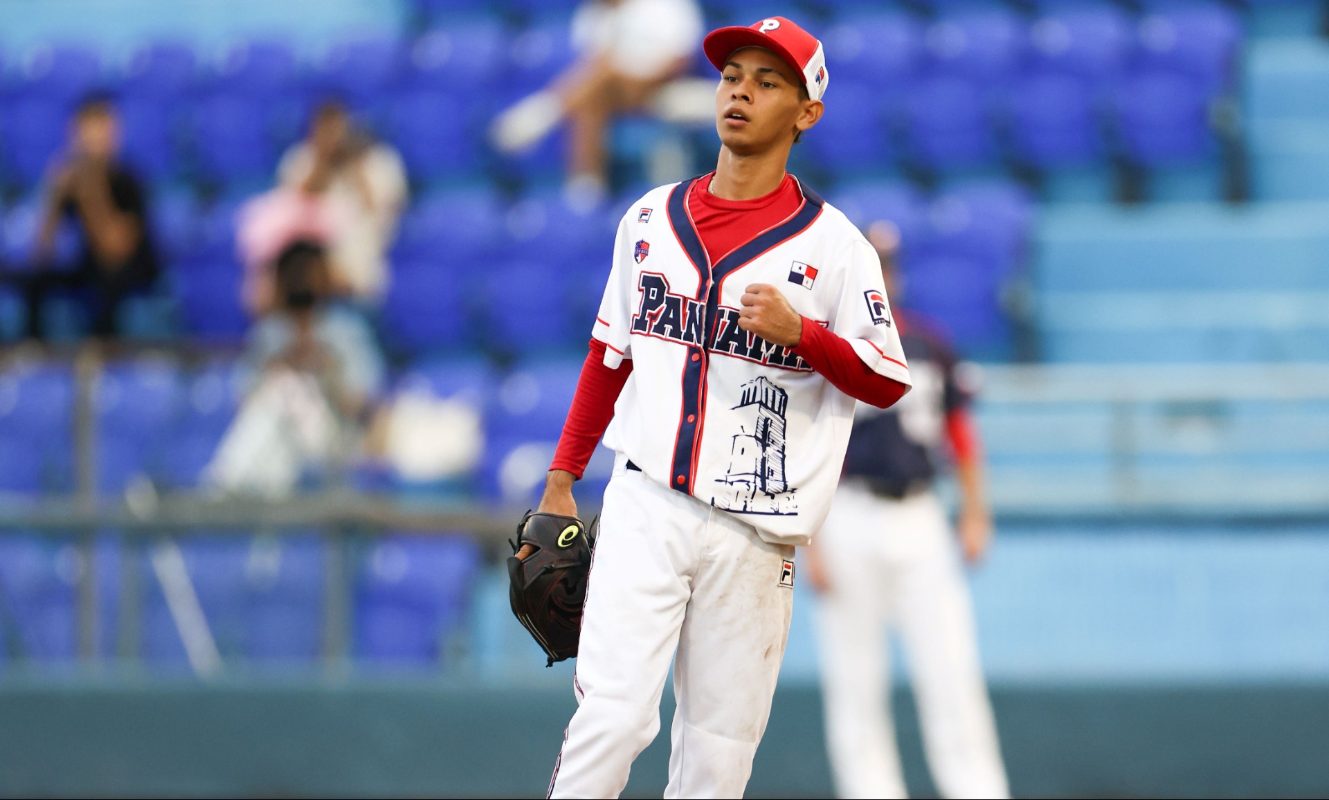 Kelvin Contreras throws complete game in Panama win over Czechia ...