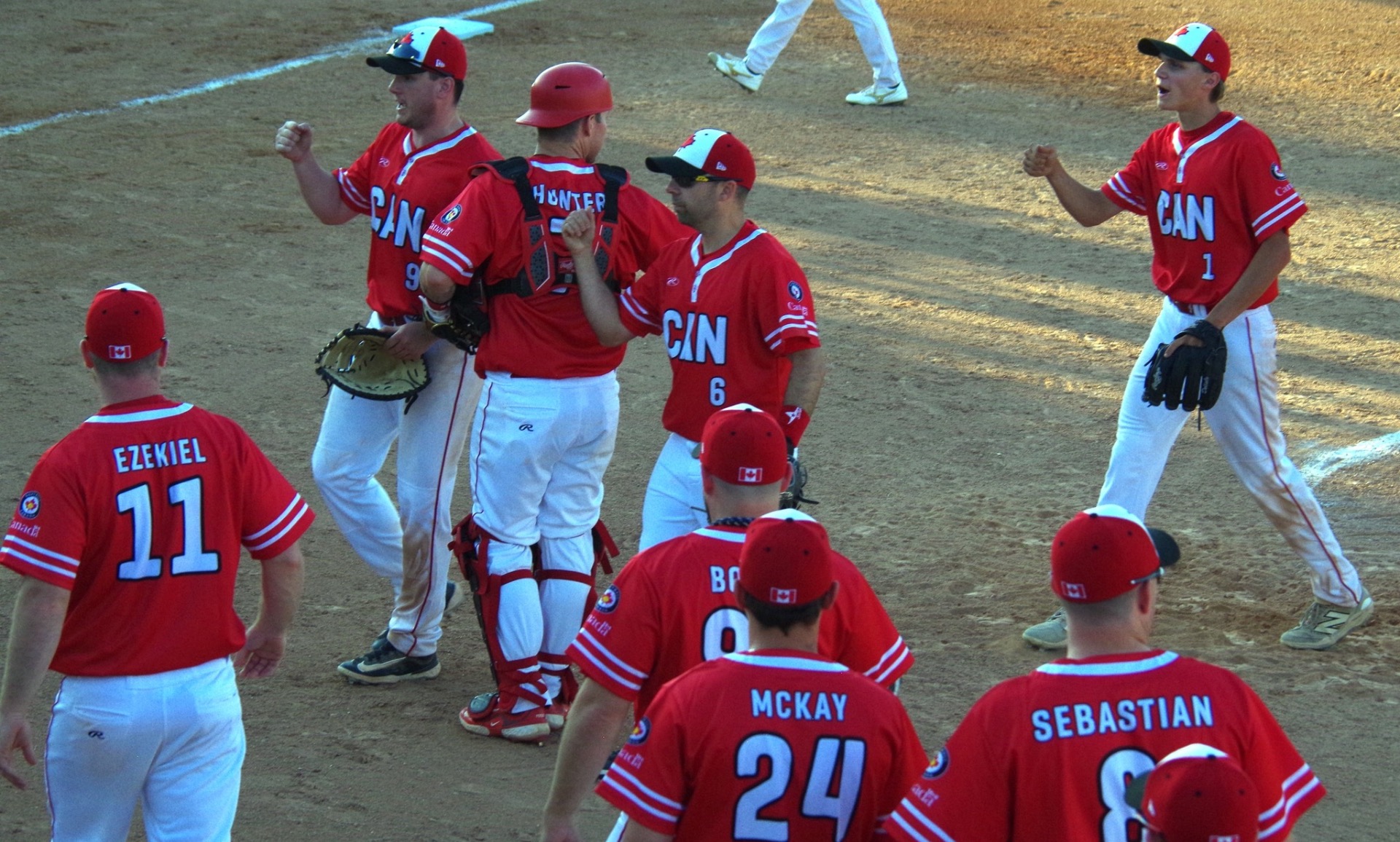 Canada beat New Zealand in Men’s Fast Pitch 4 Nations Cup final ahead ...