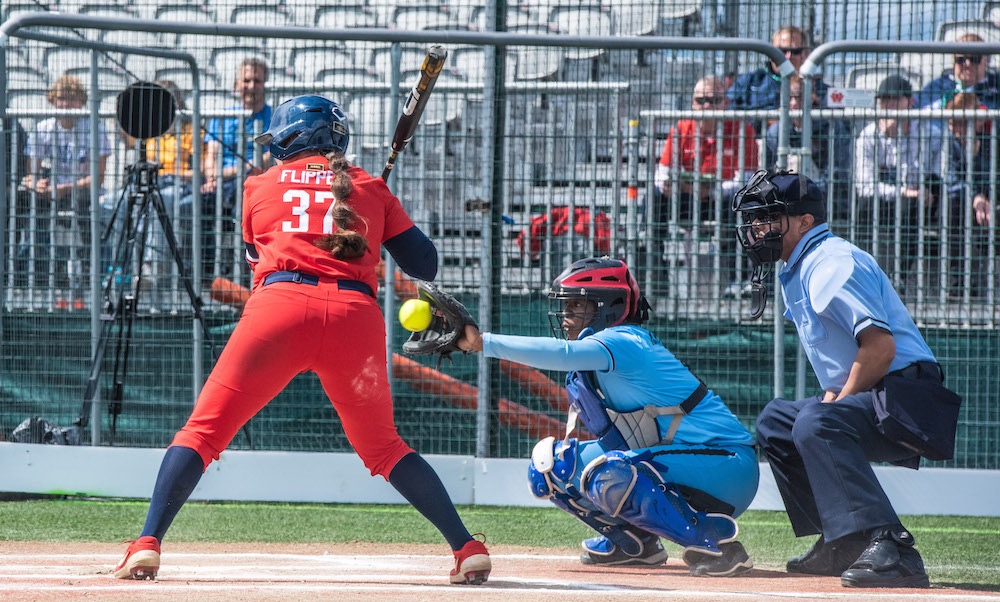 Hannah Flippen's four RBIs power USA past Botswana - World Baseball ...