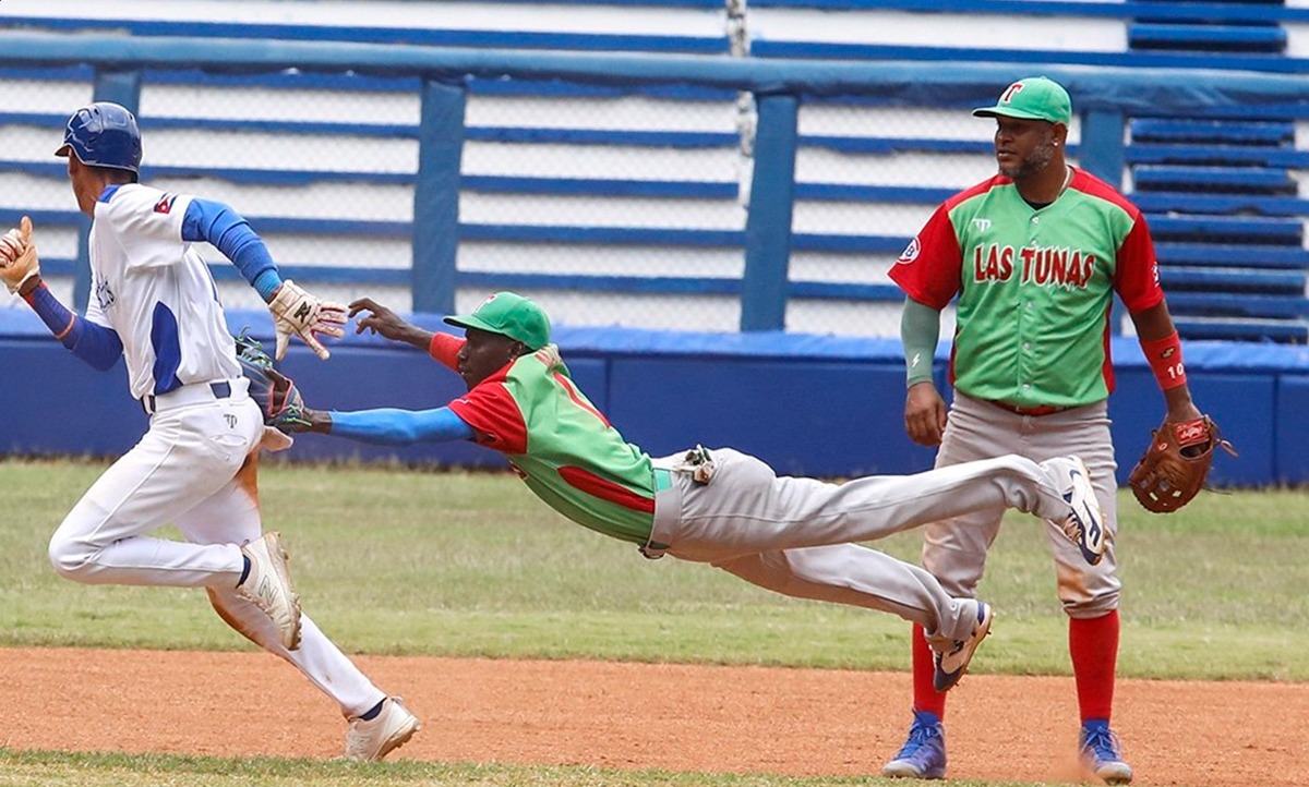 Ciego de Avila and Industriales on top of Cuba Elite Baseball League ...