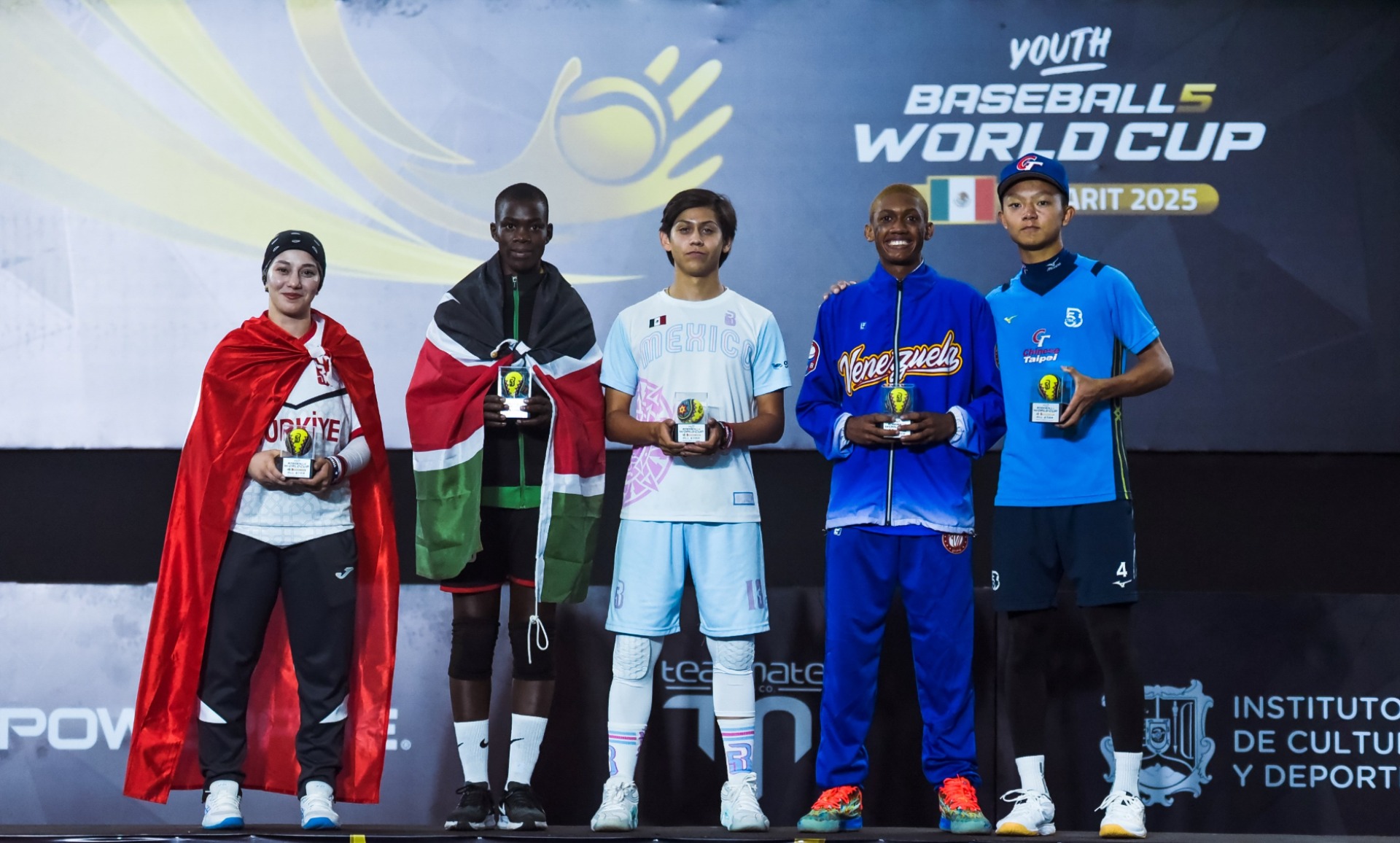 Alexander Gamboa shines in Venezuela's bronze medal campaign at WBSC Youth Baseball5 World Cup ...