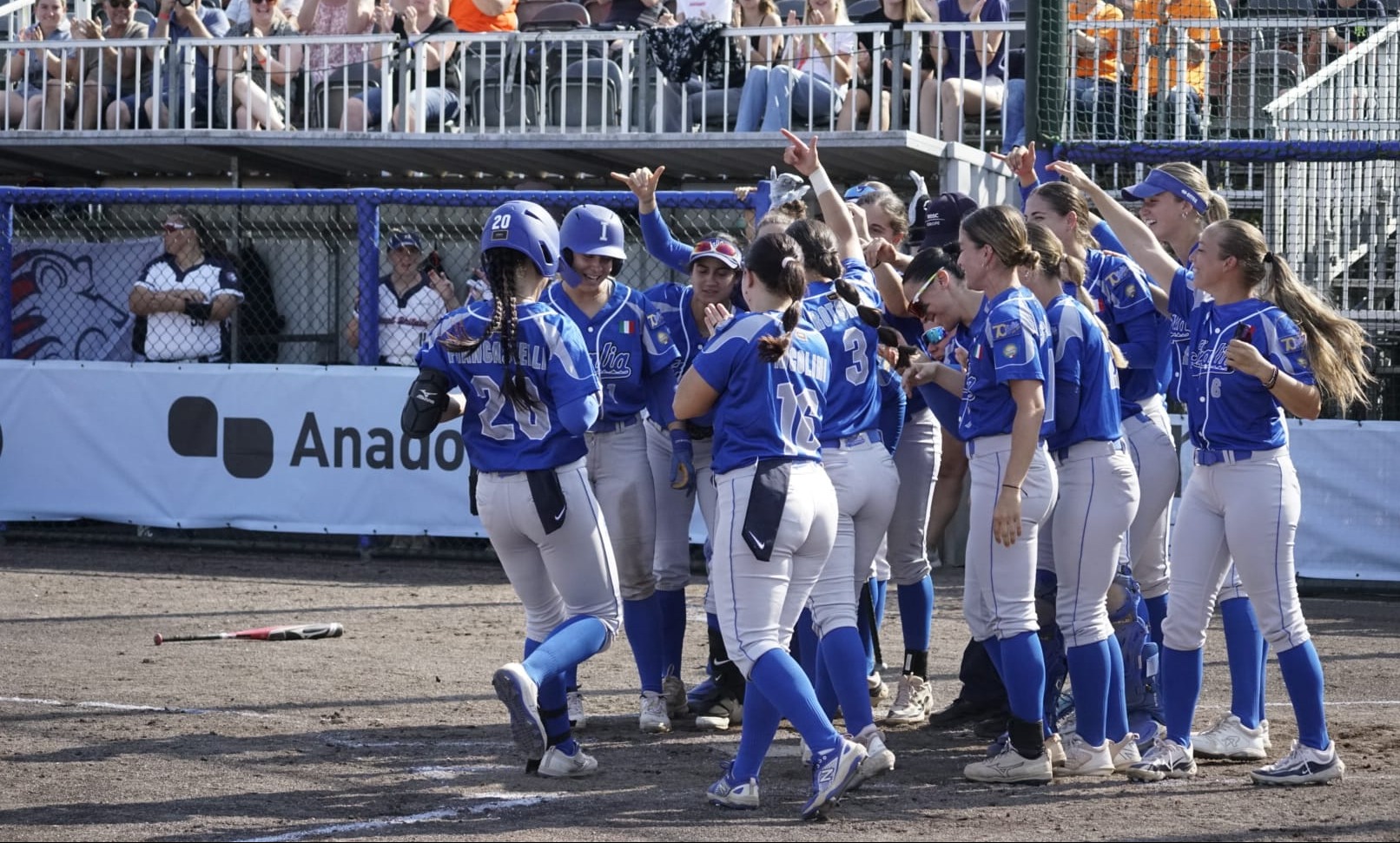 Team Italy wins Women’s European Softball Championship debut with 4-0 ...