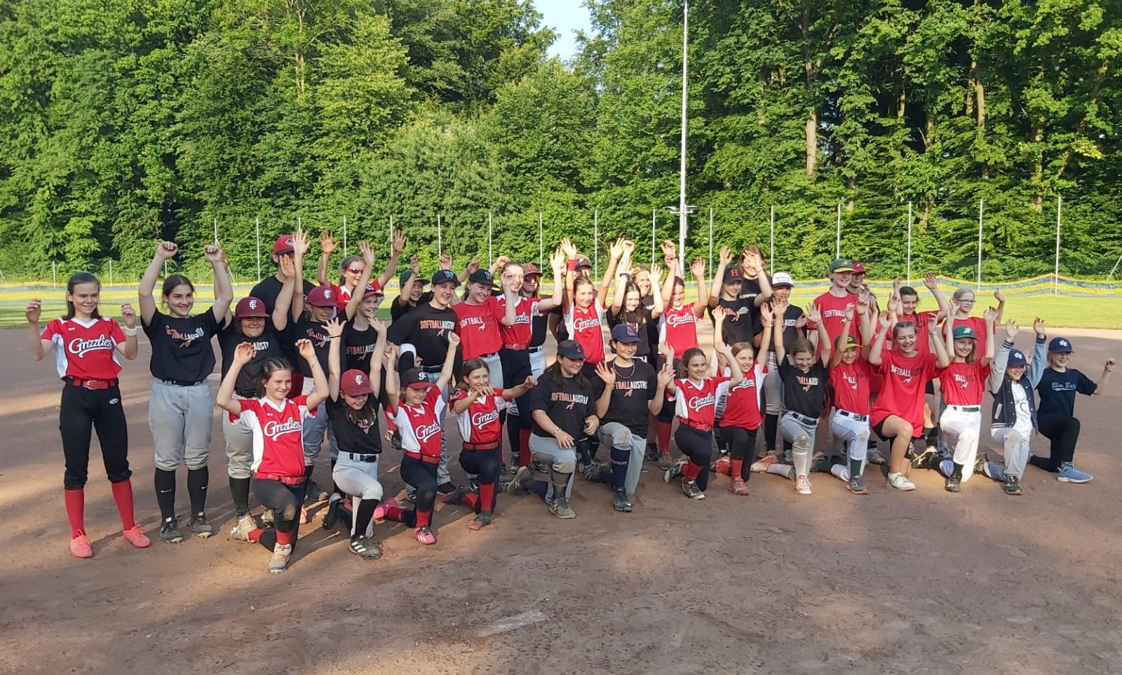 Erstes U13 Softball Nationalteam für Österreich unterwegs! - Austrian ...