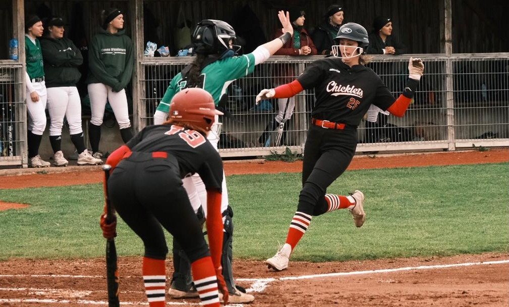 Crazy Chicklets sweepen Titelverteidigerinnen - Austrian Baseball ...