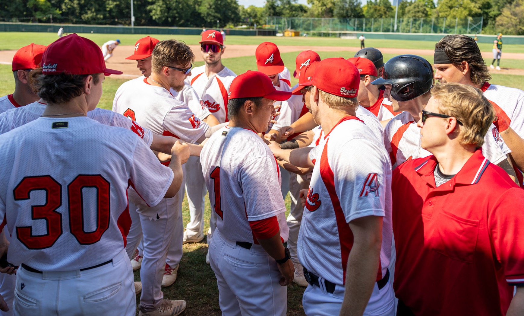 Mission accomplished! Baseball-Nationalteam feiert B-EM-Titel und ...