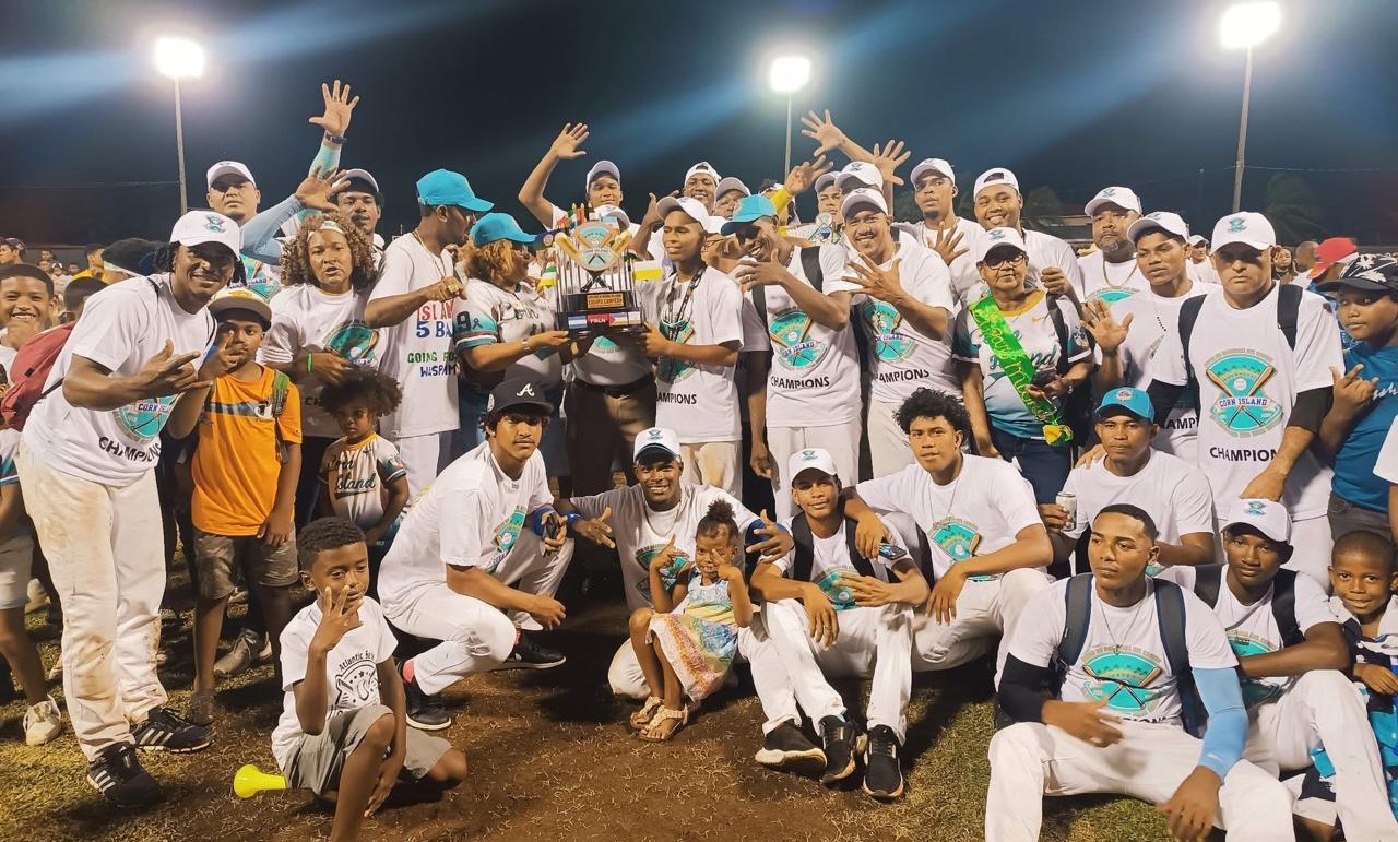 Corn Island invencible, primero de 5 banderines seguidos - Federación ...