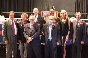 Eight softball legends enshrined into USA National Softball Hall of ...
