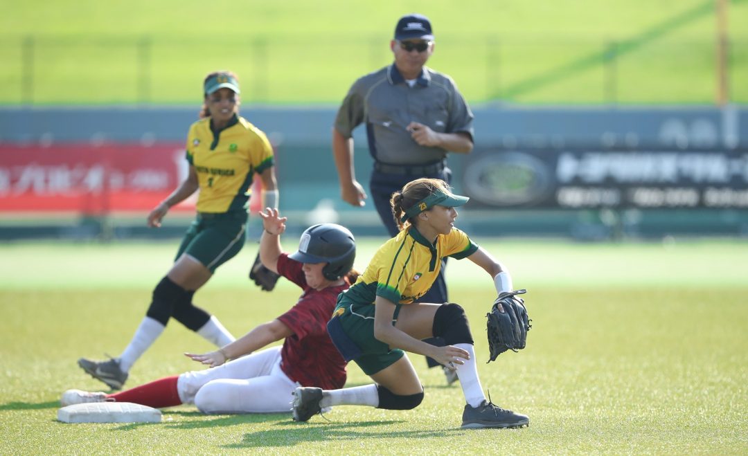 Softball World Championship: Day 4 photo gallery - World Baseball ...