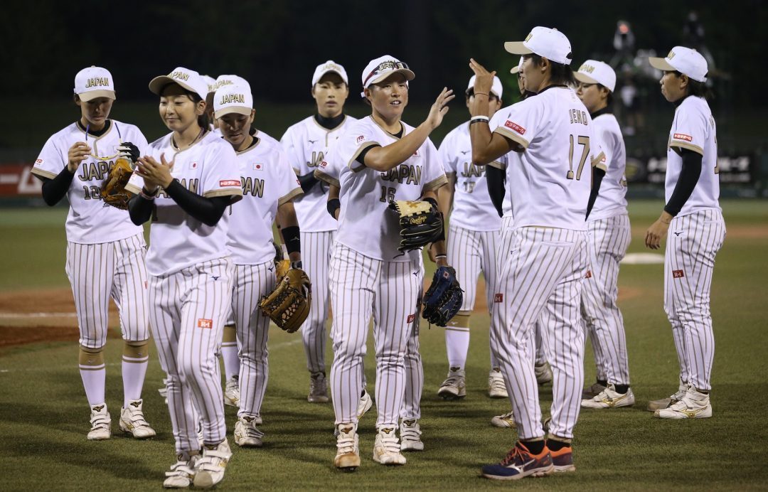 Japan stays undefeated, China stronger in fourth place in group B of ...