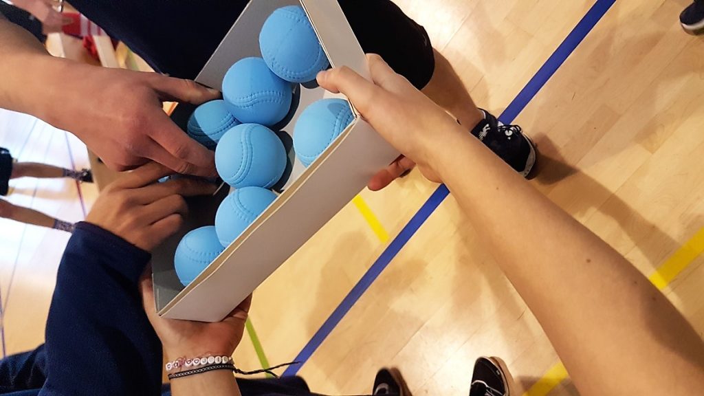 La SBSF presenta Baseball5 a los clubes suizos - World Baseball ...