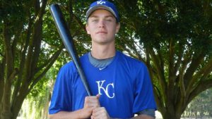 El 3B Australiano de 16 años Ryan Dale firma con los Kansas City Royals ...