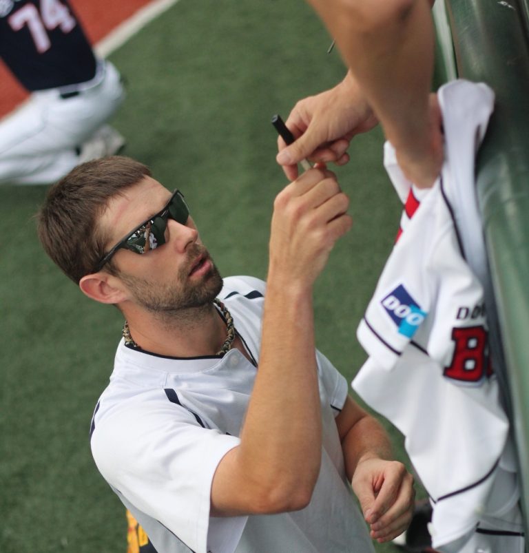 Dan inicio los playoffs de la KBO en Corea, tras 8,4 millones de ...